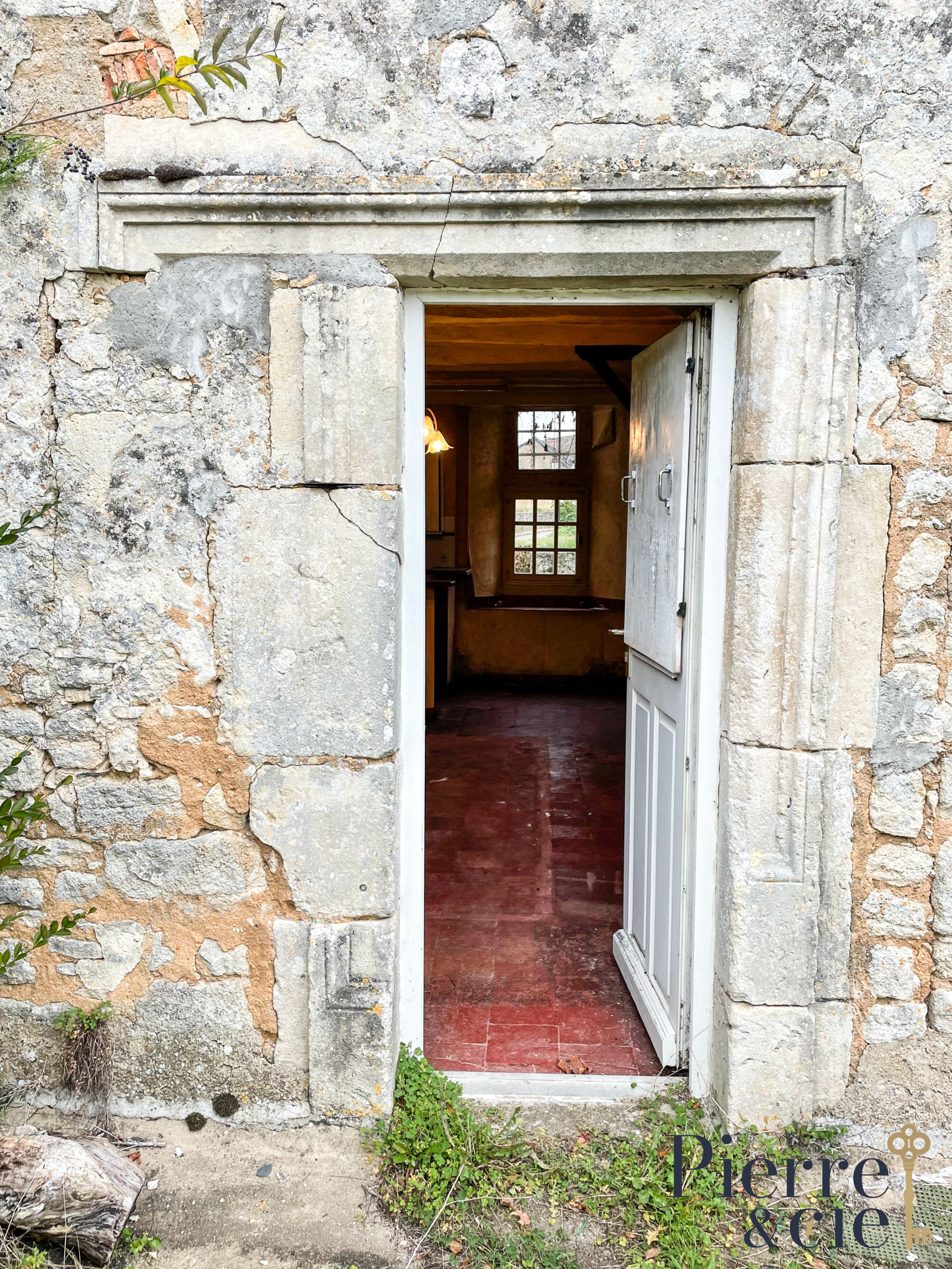 Vente Magnifique logis seigneurial du XV ème siècle à restaurer | SARL ...